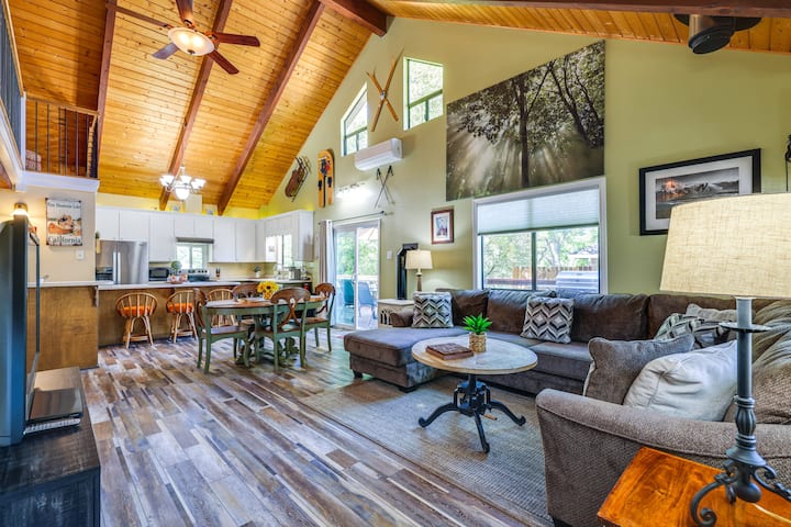 Groveland Home - Walk To Pine Mountain Lake! - Groveland, CA