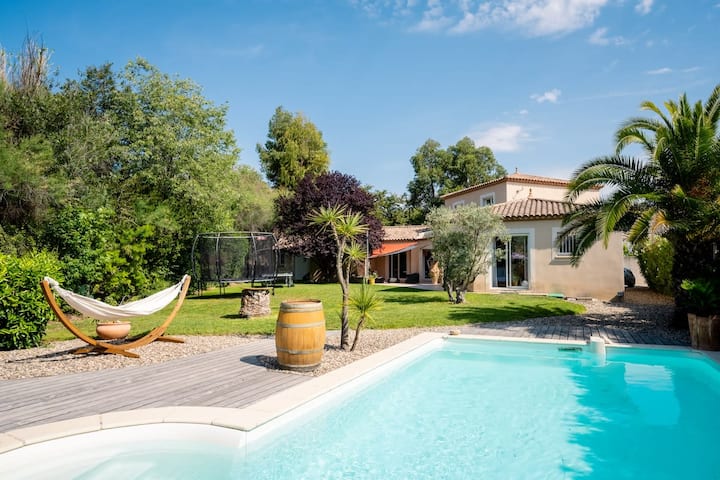 Villa Andria Familiale Trampoline Piscine - Béziers