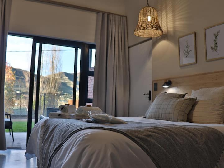 Luxury Self Catering Unit 2 - Clarens