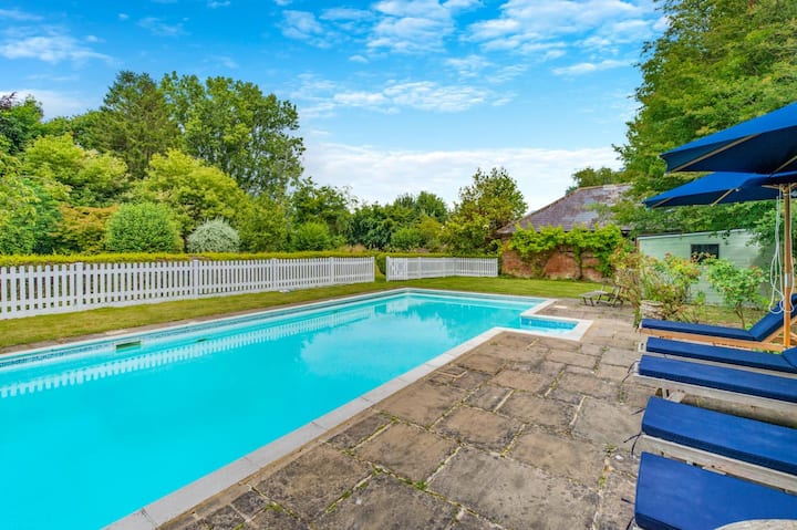 6 Bed In Appledore (Oc-t27531) - Tenterden