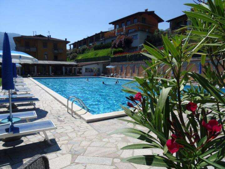 Apartment With Pool Terrazzo Di Toni - Limone Sul Garda