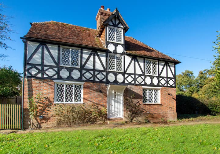Corner Cottage - Kent - Cranbrook