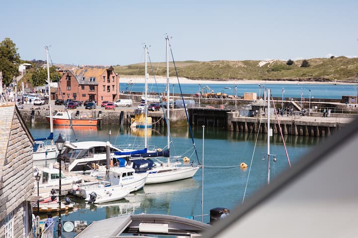 Padstow Harbourside Apartment With Views - Padstow