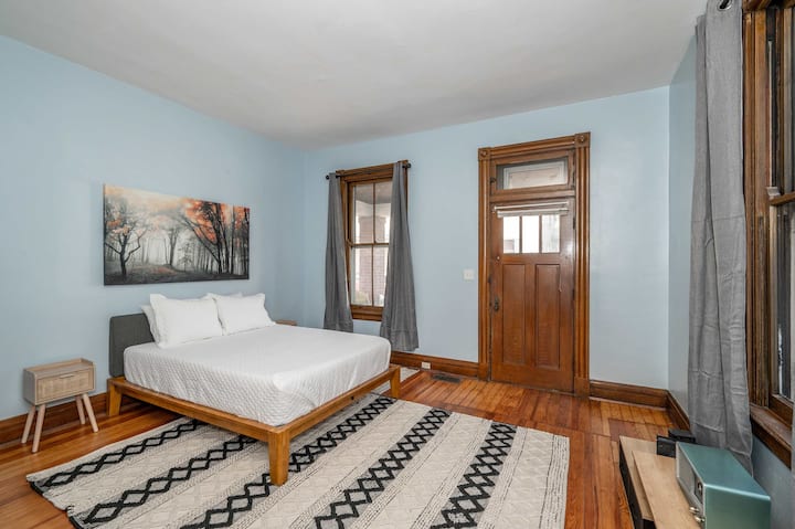 Historical John H Dickman House! - Covington, KY