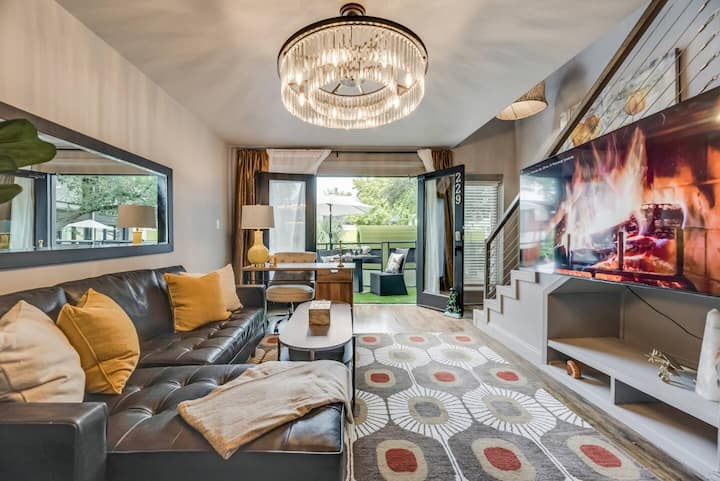 Swiss Avenue Luxury Loft - Dallas