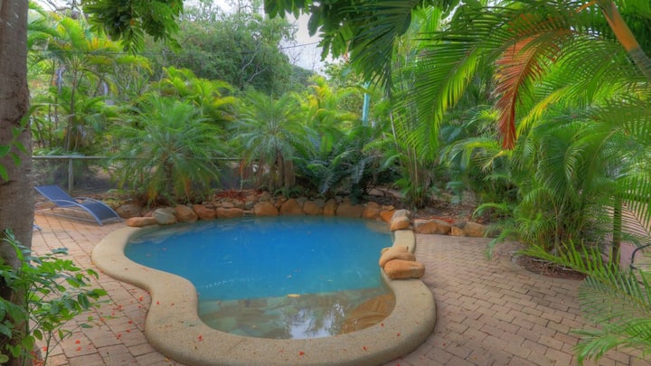 Loyang Apartment 2 - Magnetic Island