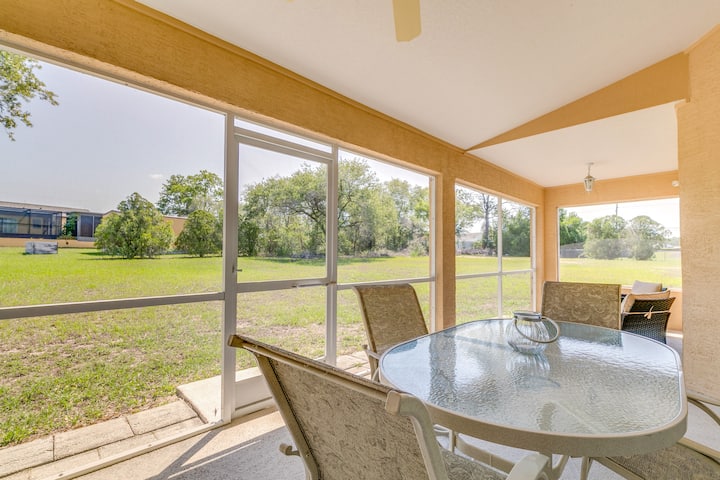 Family-friendly Spring Hill Vacation Home W/ Lanai - Spring Hill, FL