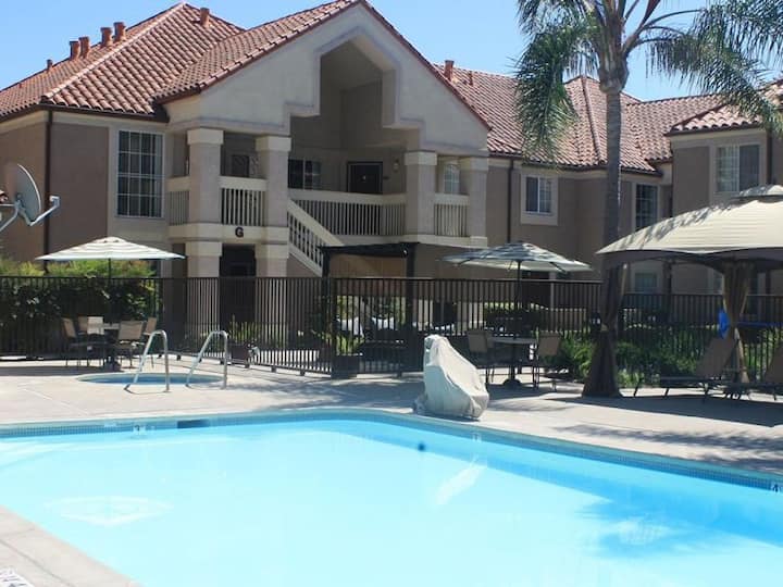 Rare Gem! 3 Spacious Units, Free Breakfast! - Santa Clara, CA
