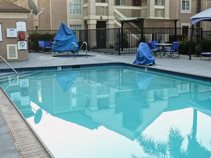 Look No Further! 2 Relaxing Units, Full Kitchen! - San Jose, CA