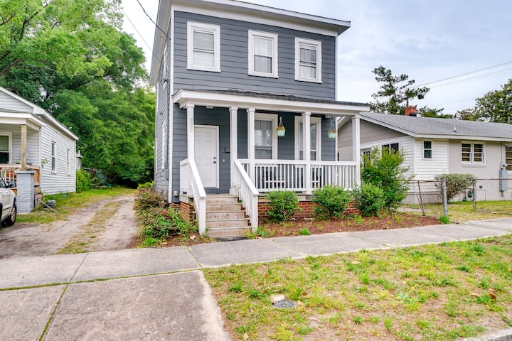 Wilmington Getaway Near Riverwalk + Downtown! - Wilmington, NC
