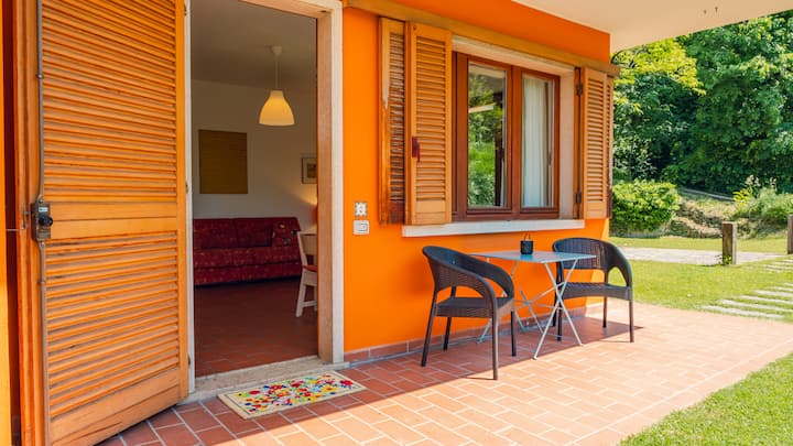 Résidence-vue Sur Piscine-salle De Bain Privée Sép - Garda