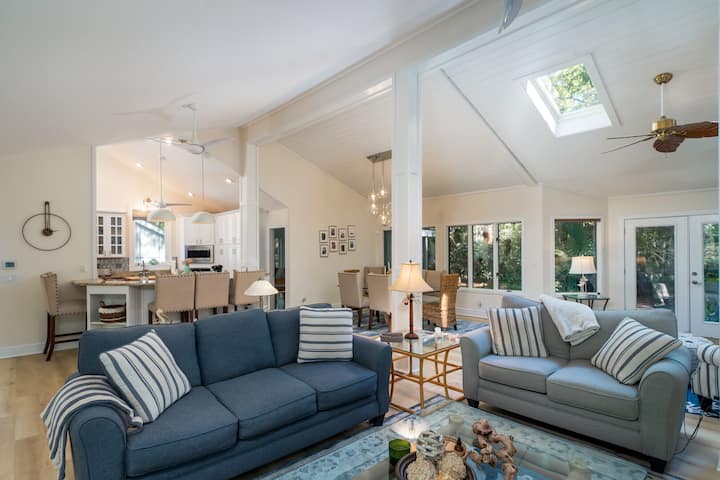 Renovated 4 Bedroom 3bath Home! Pet Friendly! - Kiawah Island, SC
