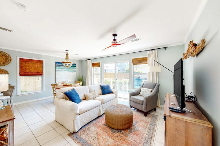 Dog-friendly 30a 1br With Pool, Walk To The Beach - Seaside, FL