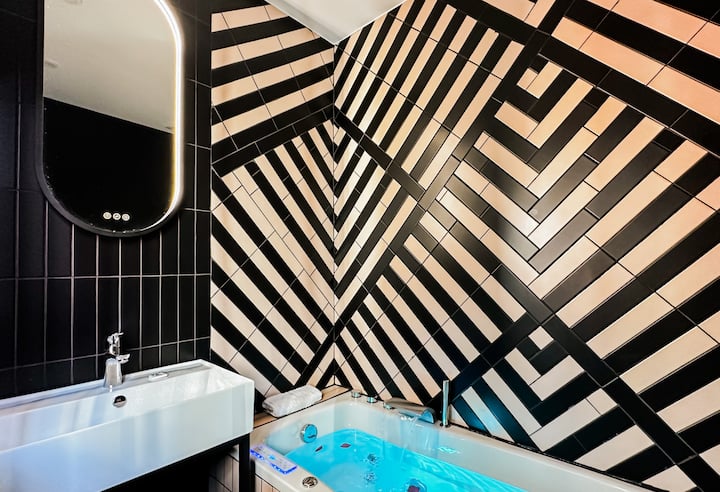 Flamantrose+ 2 Vélos Gratuits +Jacuzzi + Parking - Annecy-le-Vieux