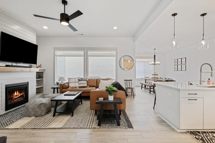 Beautiful New Construction Kennewick Home - 케너윅