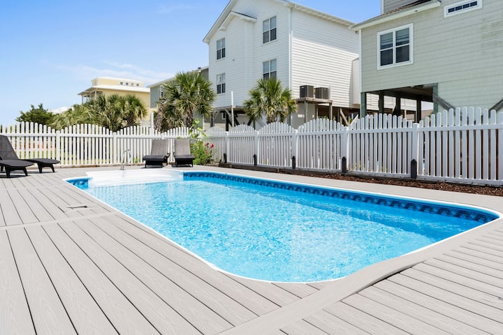 Bees Knees By Brunswick Vacation Rentals With Pool - Holden Beach, NC