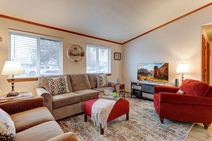 Great Deals On Summer Stays! - Redmond, OR