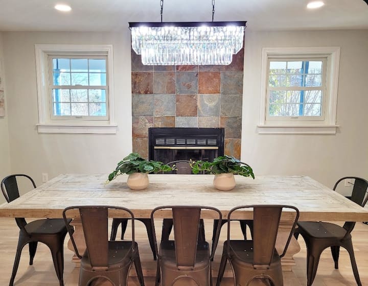 Tranquil Gardens-cape May-5-bedrooms/3 Baths - Cape May, NJ