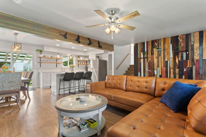 Centrally Located Home In Cda - Coeur d'Alene, ID