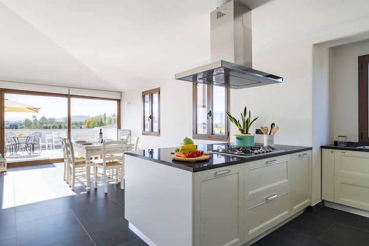 Lighthouse Holiday Home - Tortolì