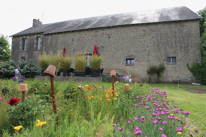 La Fileuse, Piscine Intérieure Chauffée - Arboretum de la Sédelle