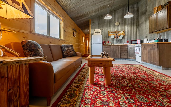 Buckshots Bunkhouse- Couples Retreat - Wyoming