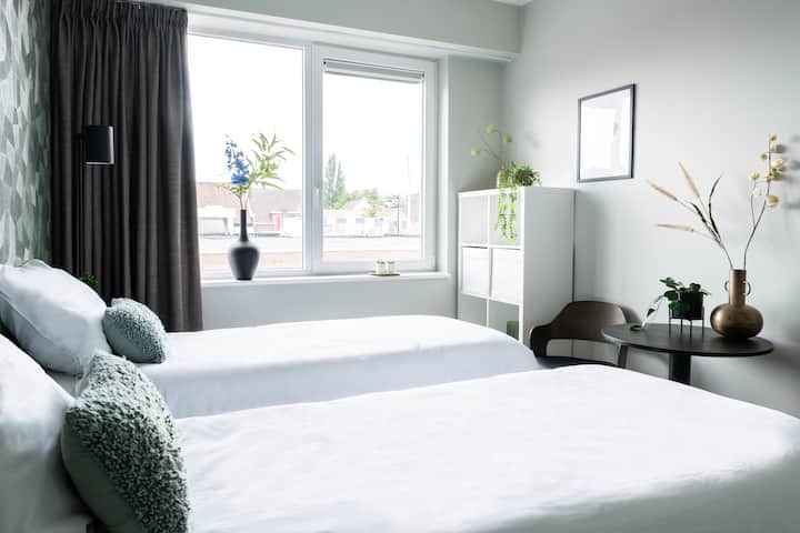 Chambre Moderne Avec Parking Gratuit Et Salle De B - Dordrecht
