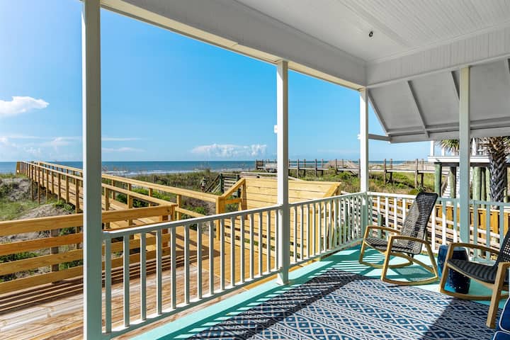 Private Boardwalk And Pool! The Pink Retreat! - Folly Beach, SC