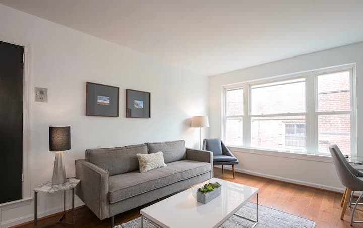 Sojourn On 5th Unit 203 - Washington