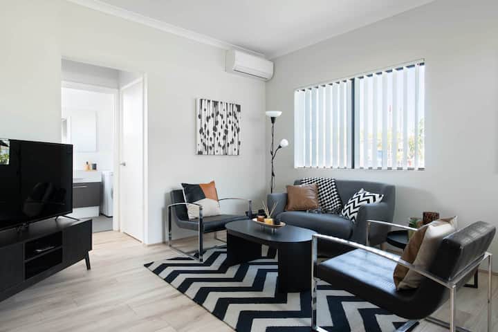 Chic Exec 2bdr 2bath -River,freo,parking,ac - Melville, Australia