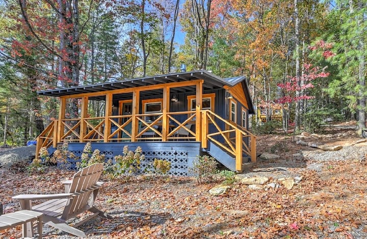 Peaceful Sanctuary Near Downtown Hendersonville! - Hendersonville, NC