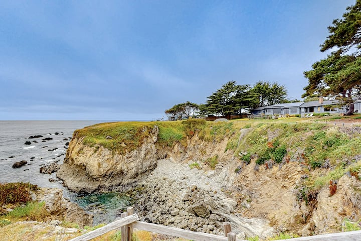 Windrose | 2br Oceanfront House In Fort Bragg - Fort Bragg, CA