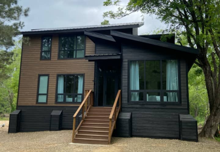 Cabin - Sits On The Mountain Fork River, Sleeps 11 - Broken Bow, OK