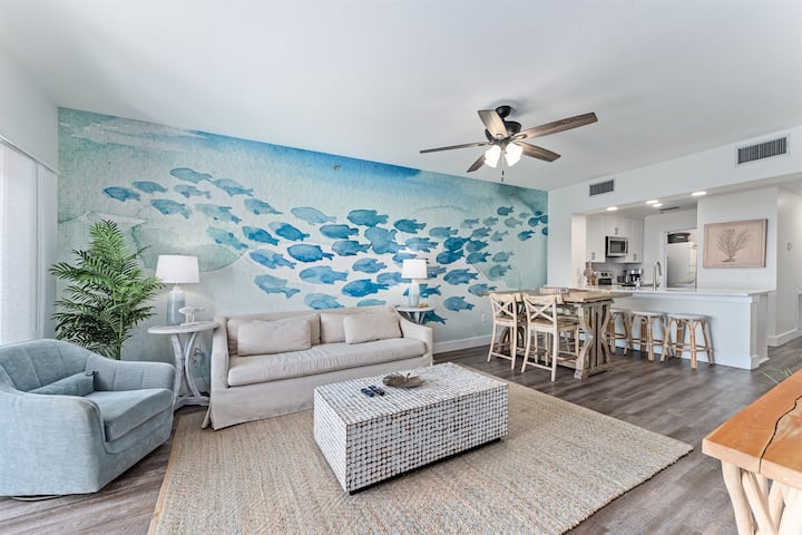 Golf Cart, Beach Access, Pool, Hot Tub - Mexico Beach, FL