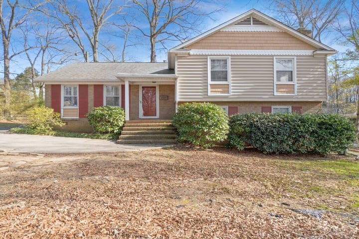 Charm Of Southpark - 4 Beds & Backyard - Cotswold - Charlotte