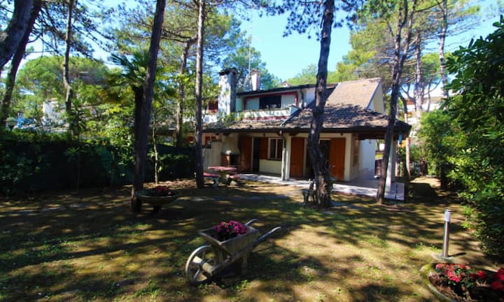 Spacieuse Villa Avec Jardin En Bord De Mer - Lignano Pineta
