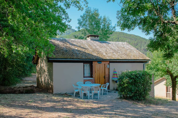 Location 6/8 Pers. Village De Gites Des Bruguières - La Canourgue