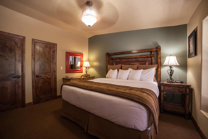 Enjoy A Hassle-free Stay! With Free Parking - Springdale, UT