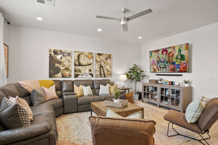 Live In Fantasy At Disney In The Desert! - St. George