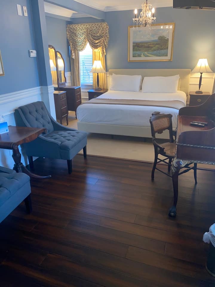 Double Ensuite At The Inns On Bellevue - Little Compton, RI