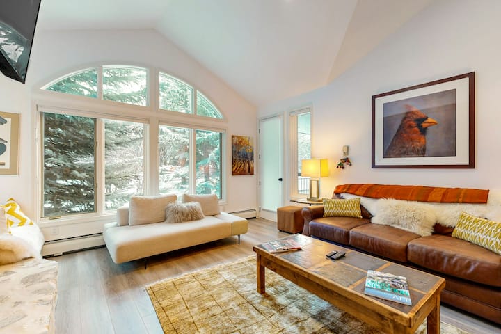 2br With Balcony, Pool, & Hot Tub - Near Lifts - Edwards, CO