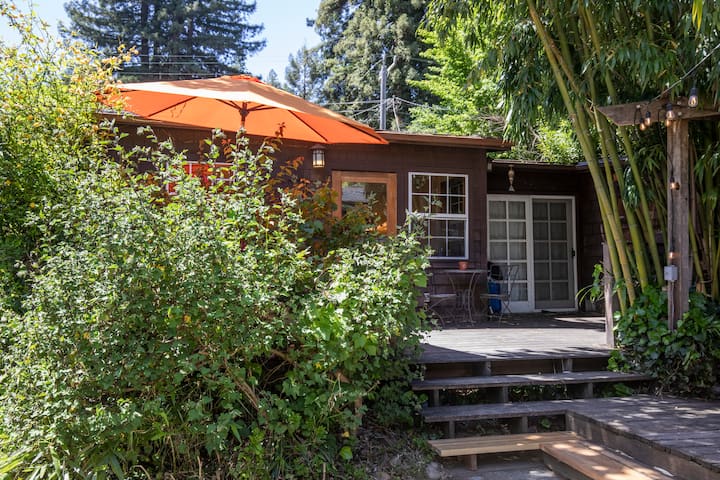 Sanctuaire ~ Private, Hot Tub - Cazadero, CA
