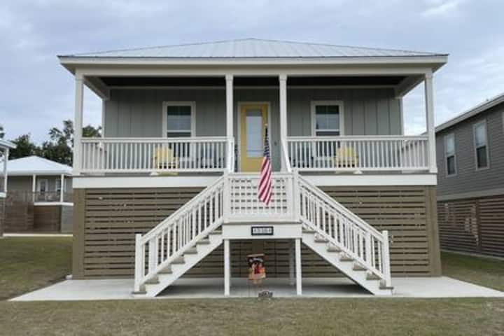 Beautiful Sunset Beach View - Gulfport, MS