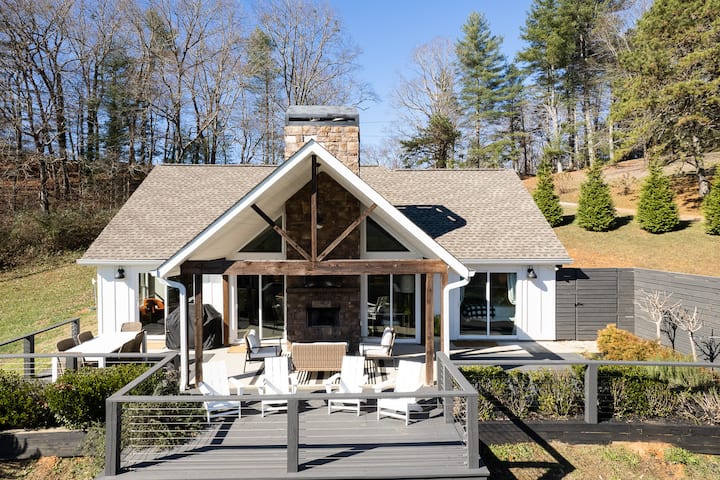 Maison Blanche Cottage At Julep Farms - Clayton, GA