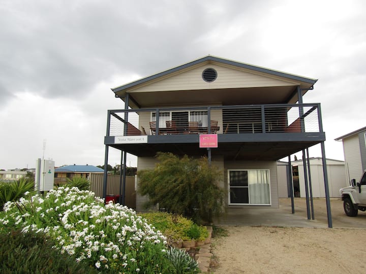 Vista Mare ~ Free Wifi, Esplanade, Fantastic Sea V - Point Turton
