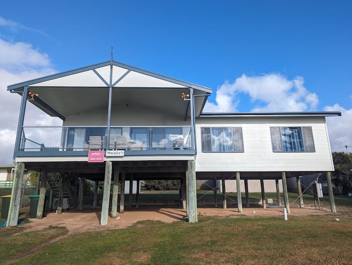 Woody's Beach House ~ Beautiful Sea Views, Great P - Warooka