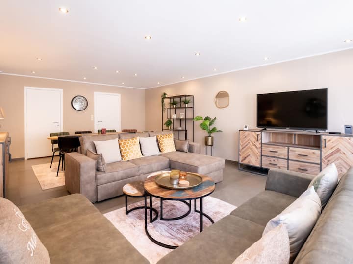Philemon With Parking By Interhome - Blankenberge