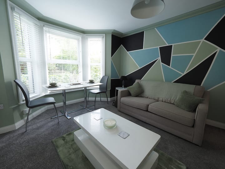 City Centre / Contractors / Travellers - Royal Tunbridge Wells