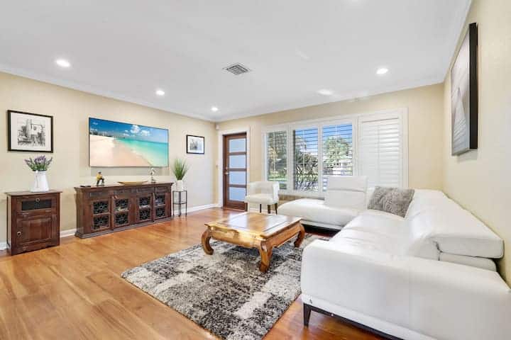 Heated Pool Villa-walk To Beach-tiki Bar-sleeps 6 - Pompano Beach, FL