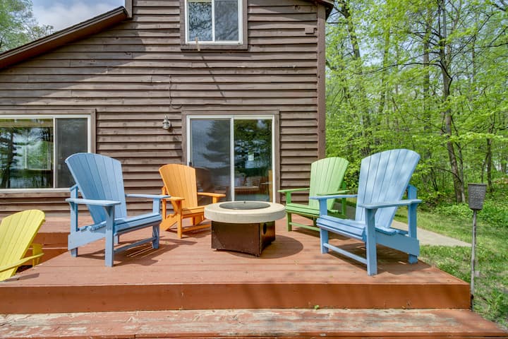 Minnesota Cabin W/ Deck & Private Beach - Minnesota